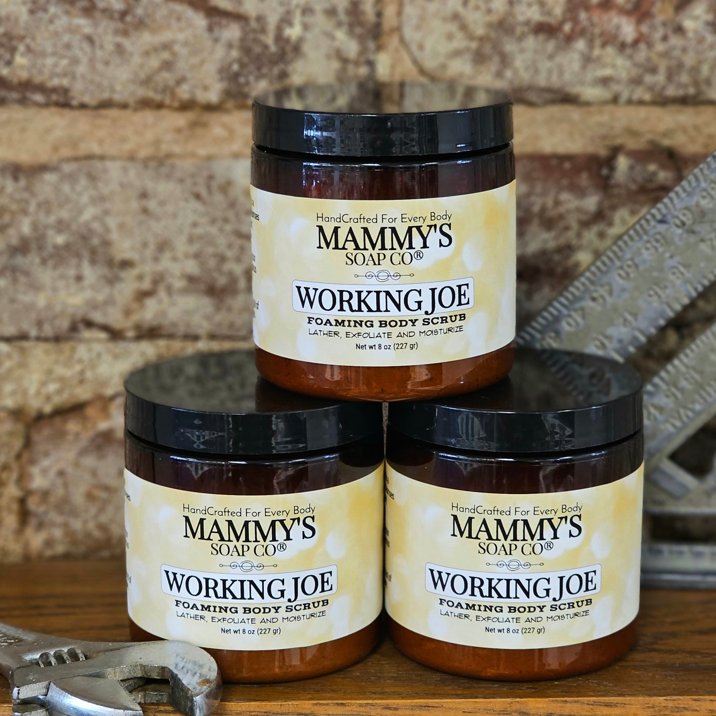 Working Joe Foaming Body Scrub – Mammy's Soap Co